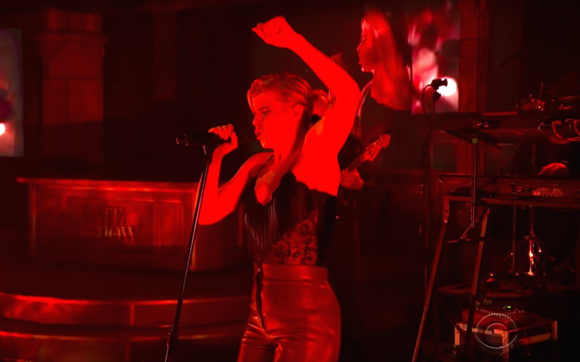 Robyn performs 'Ever Again' on 'The Late Show with Stephen Colbert'