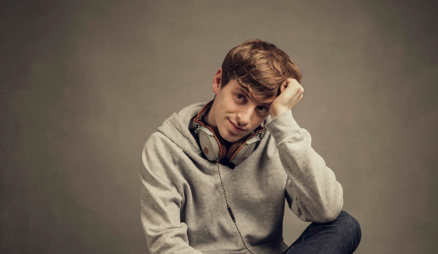 Alex Edelman employs years of experience for debut album 'Until Now'