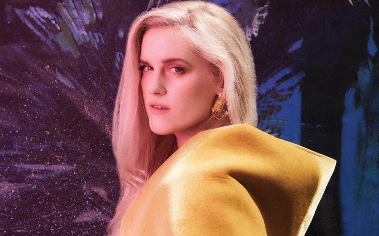 Starling stays connected to a holiday spirit with 'Underneath The ...