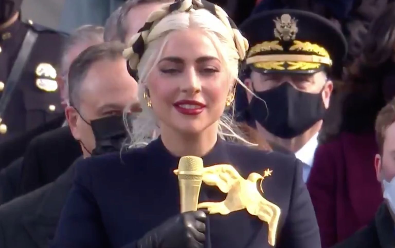 Inauguration Goes Live: Lady Gaga, Jennifer Lopez, Garth Brooks perform