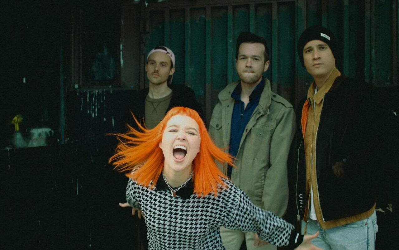 Transviolet capture the warm nostalgia of young love on 'Clean Laundry'