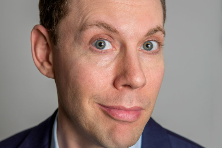 Somebody Get Him A Doctor: David Lee Roth drops a holiday song - Vanyaland