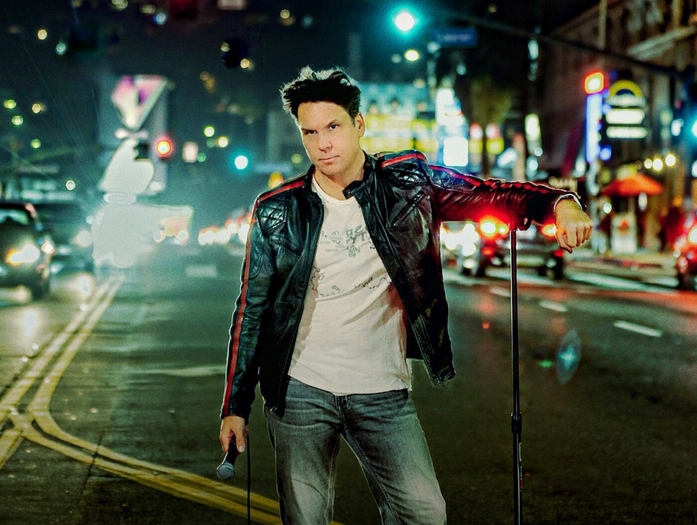 Dane Cook plots a 'perfectly shattered' homecoming at The Wilbur