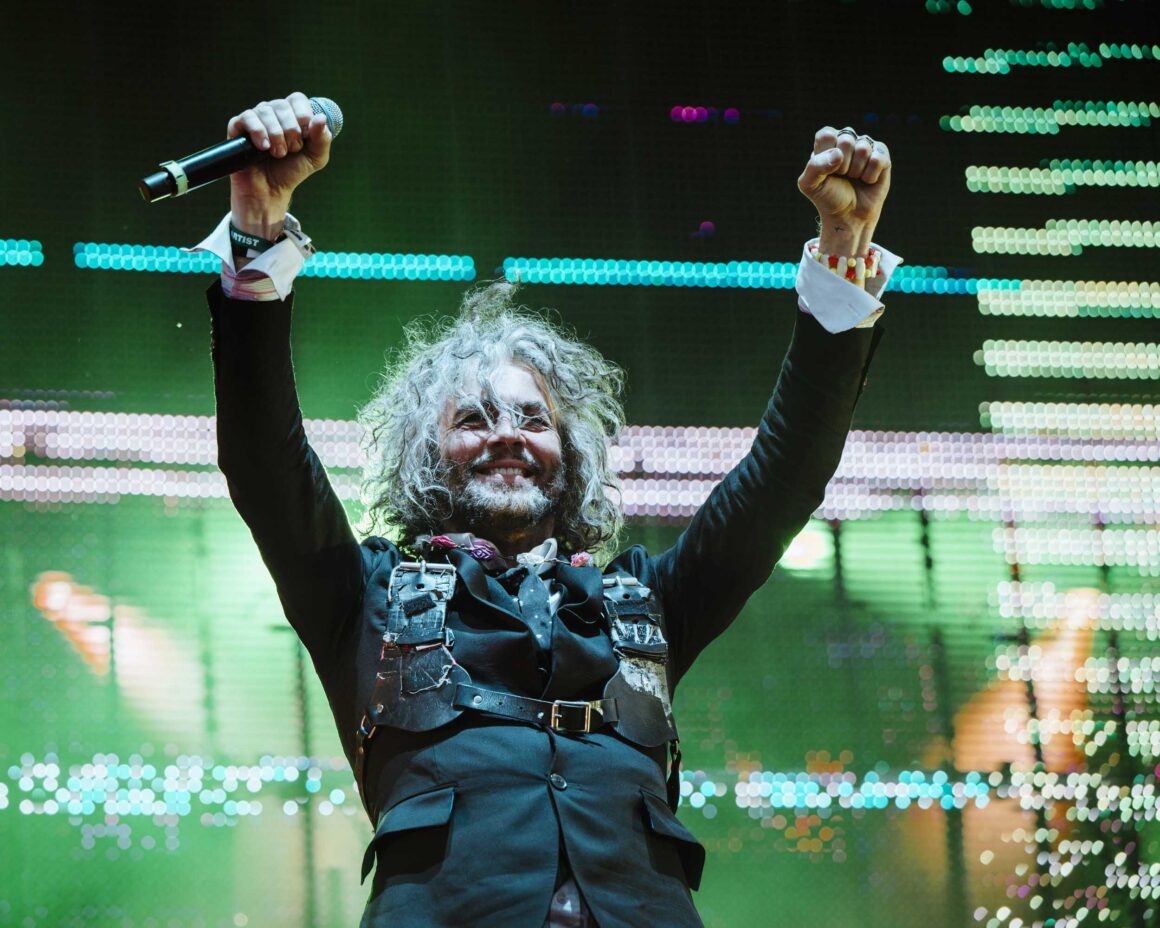 Boston Calling Photo Gallery: Flaming Lips live on the Blue Stage