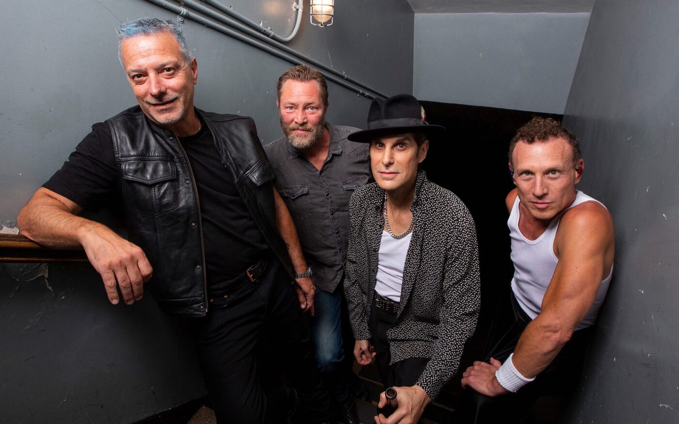 Porno For Pyros announce 'Horns, Thorns en Halos', first tour in 25 years