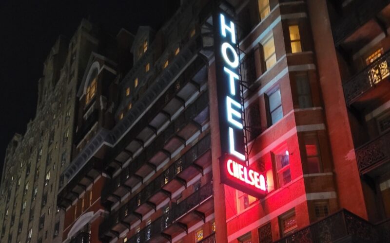 ‘Ghosts of the Chelsea Hotel’ checks into the Regent Theatre