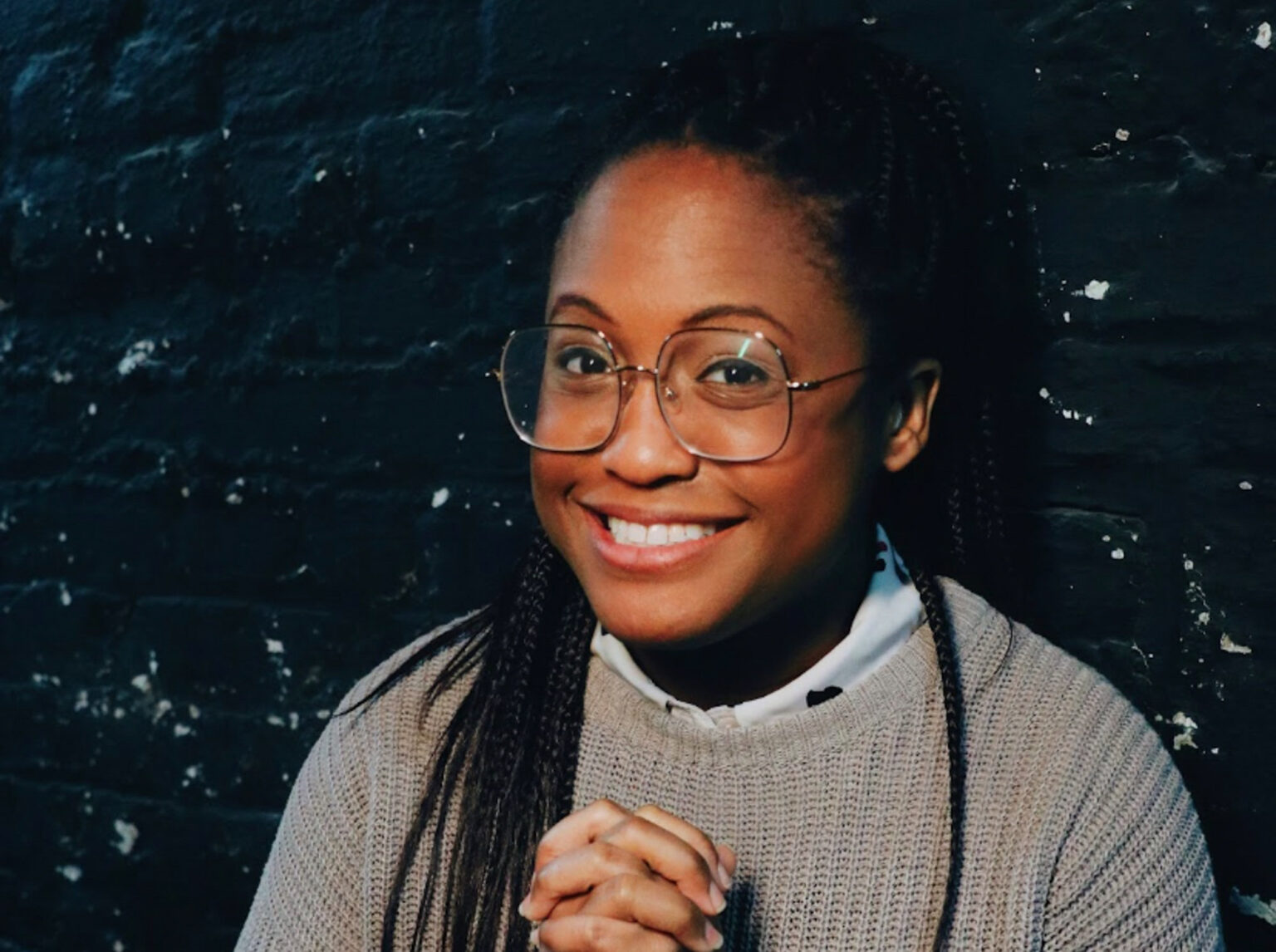 Kenice Mobley's new solo show takes us through hardship with humor