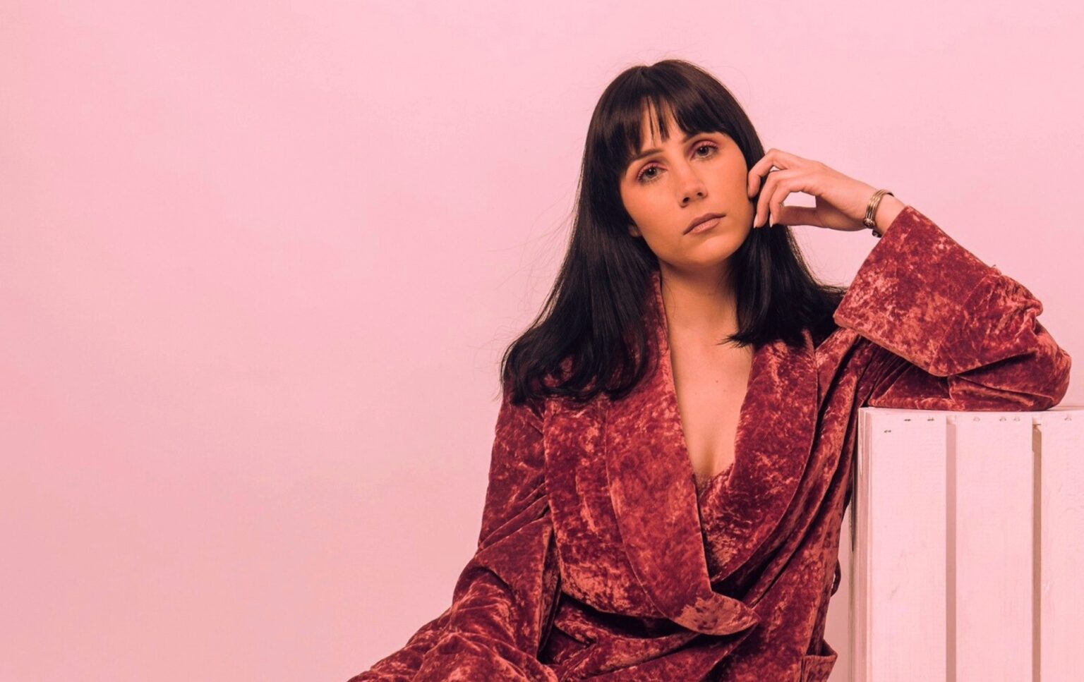 Georgia Reed displays a stirring electronic-pop defiance with 'Honey'