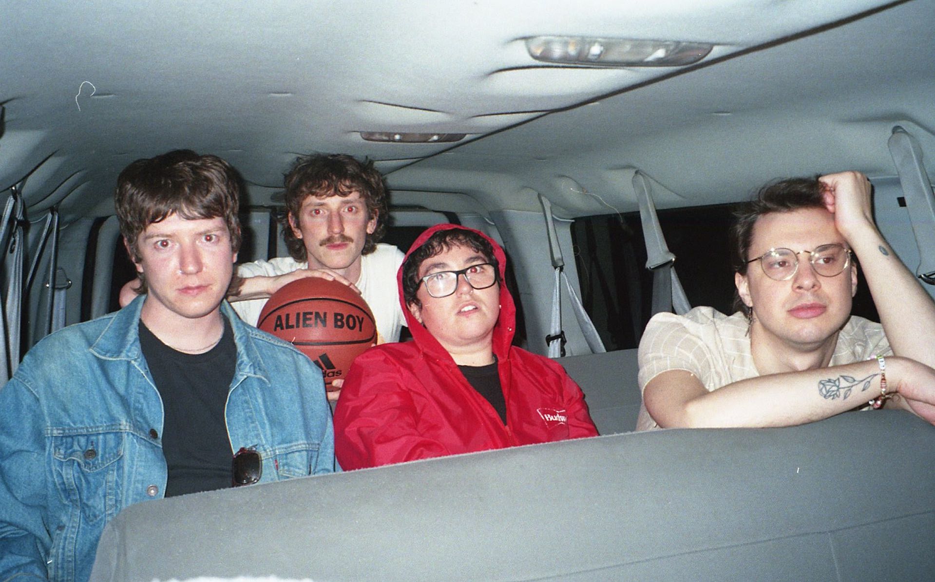 Alien Boy crush hard with a guitar-pop flash on 'Pictures of You'