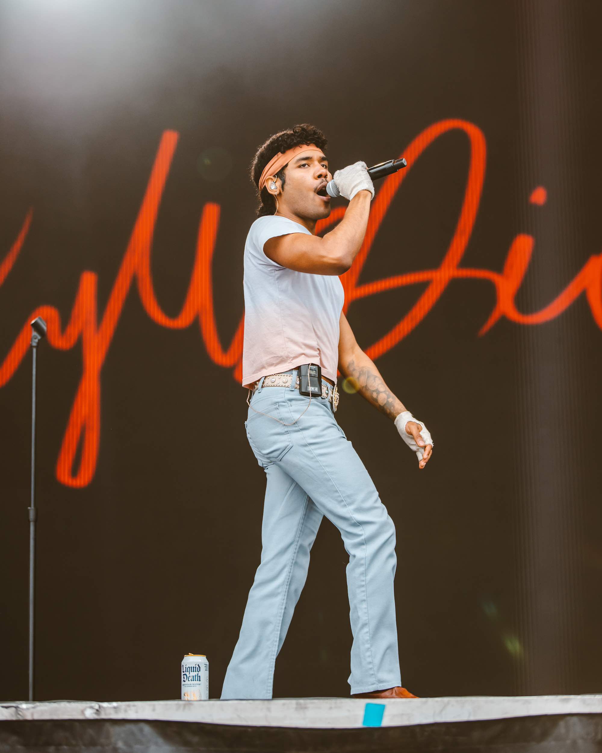 Boston Calling Photo: Kyle Dion live on the Allianz Blue Stage