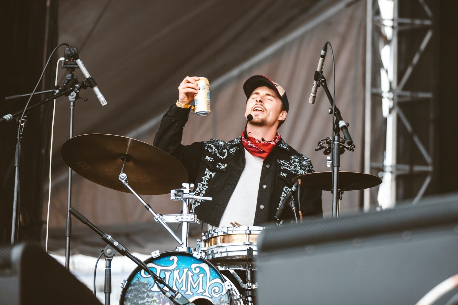 Boston Calling Photo: Timmy Skelly live on the Allianz Blue Stage