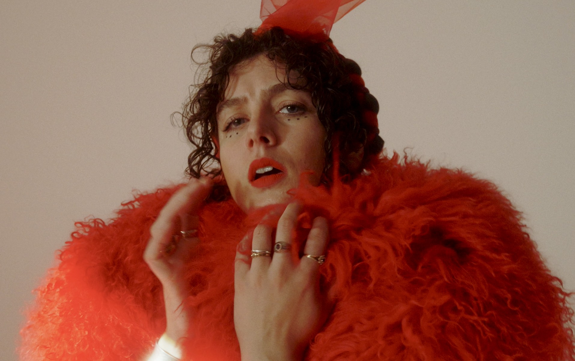 Ruth Lyon channels a new sense of freedom through 'Caesar'