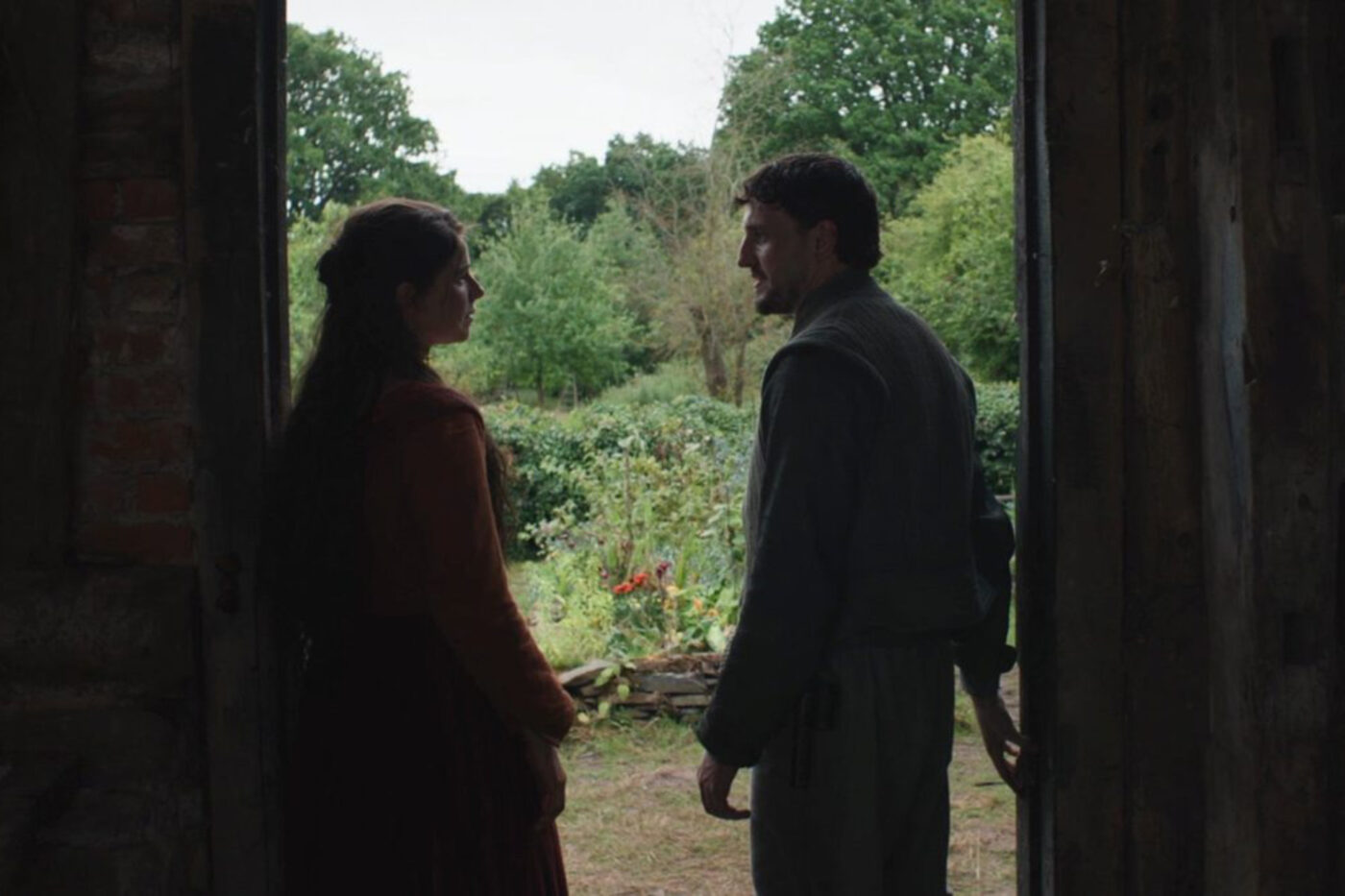 Watch the lush teaser for Chloe Zhao's 'Hamnet'