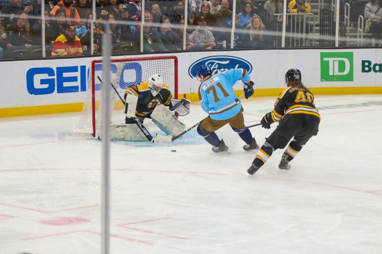 'Shoresy' shows up and sets the tone with 'Fall Classic' at TD Garden