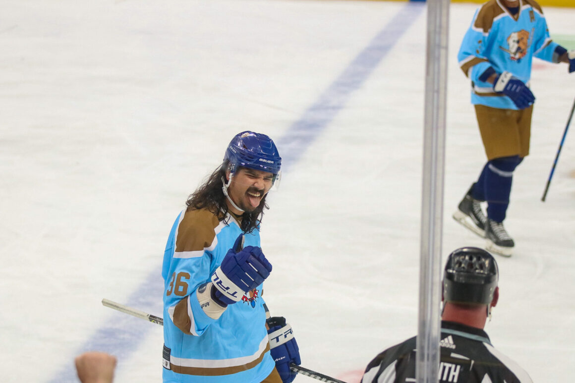 'Shoresy' shows up and sets the tone with 'Fall Classic' at TD Garden