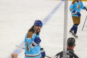 'Shoresy' shows up and sets the tone with 'Fall Classic' at TD Garden