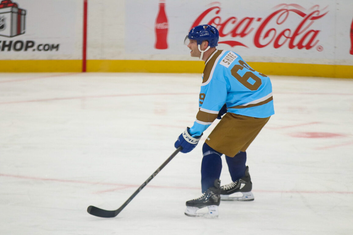 'Shoresy' shows up and sets the tone with 'Fall Classic' at TD Garden